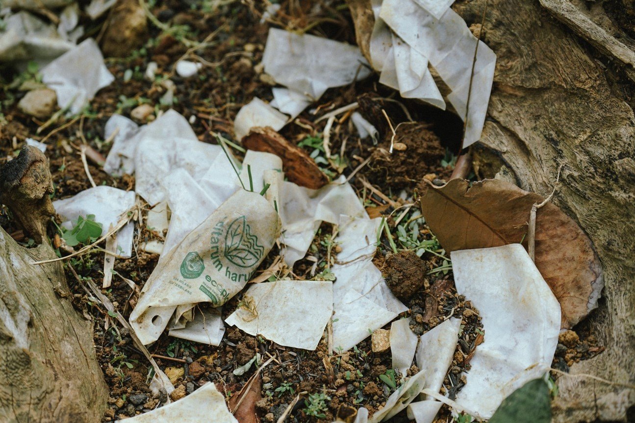 Plastik Biodegradable Mencegah Mikroplastik - Greenhope